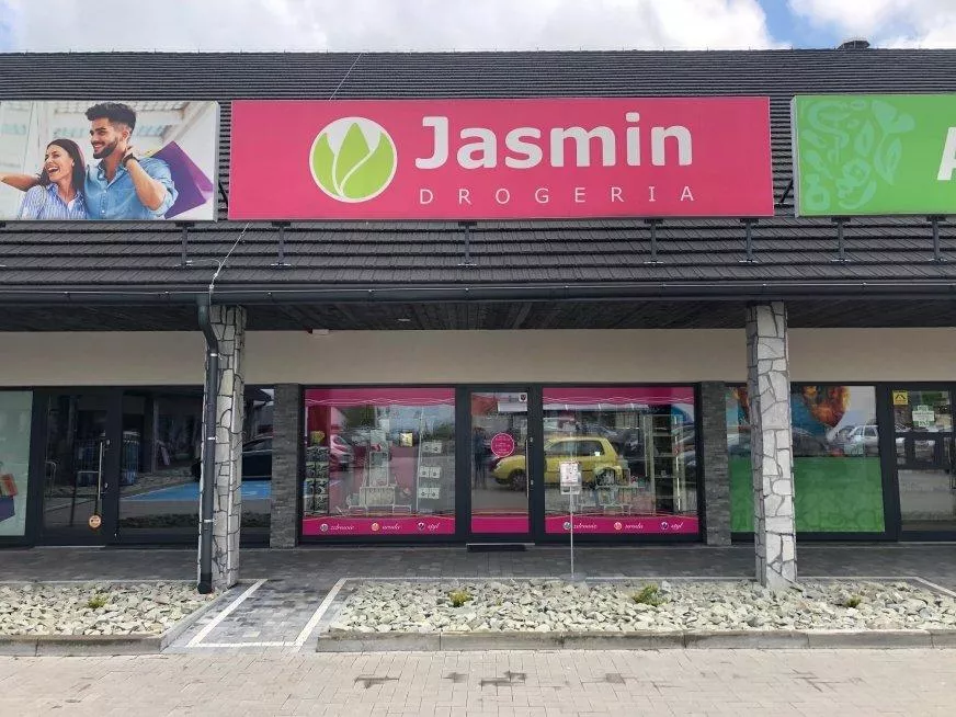 [DROGERIA ROKU 2019, FINALISTA] DROGERIA JASMIN, LIPOWA